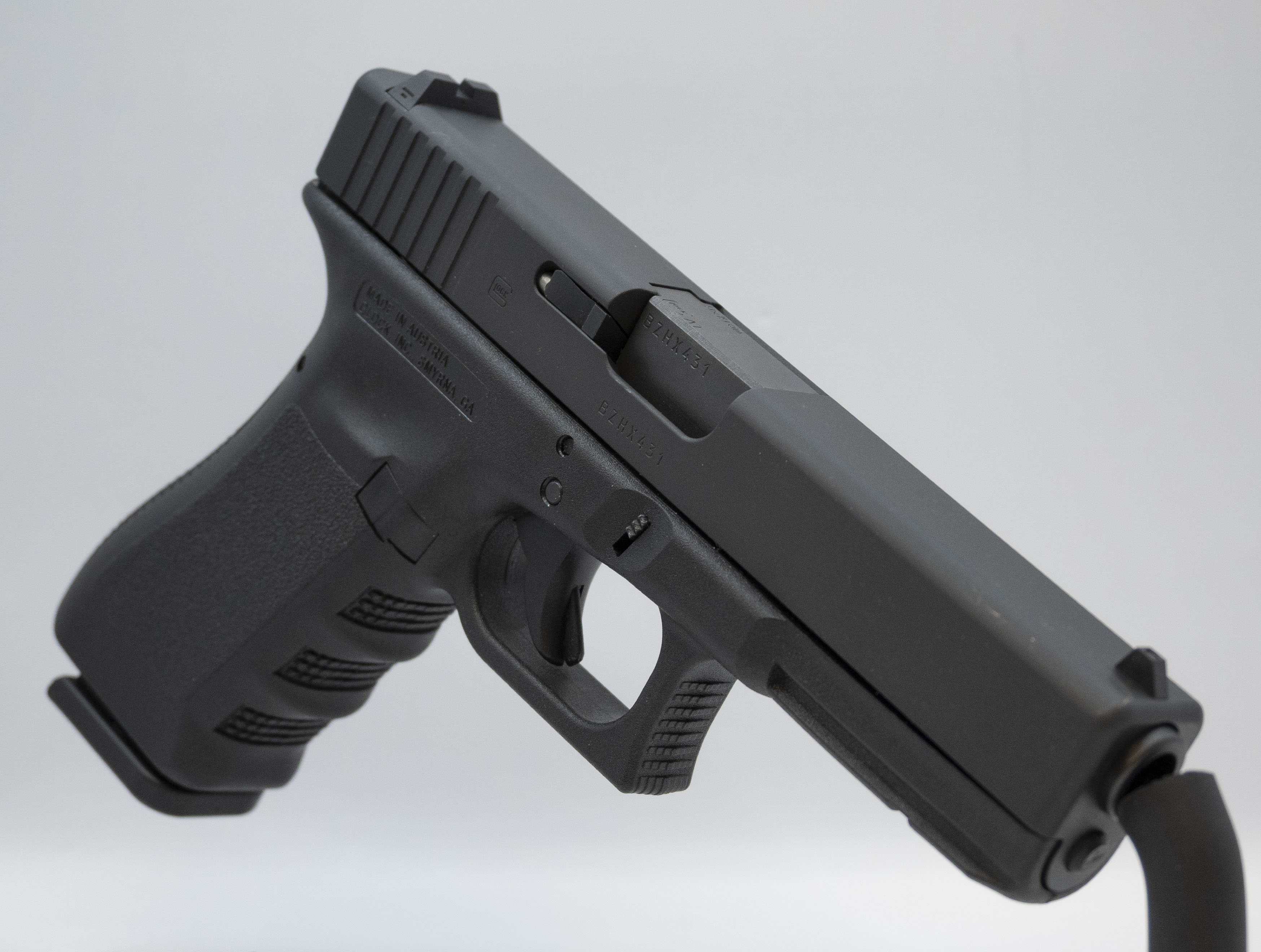 GLOCK ~ 17 ~ 9MM LUGER | Bass Pro Shops